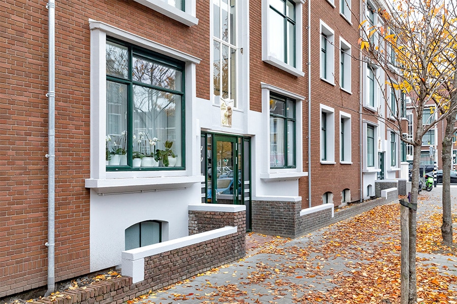 228 portiekwoningen in Den Haag met respect verduurzaamd
